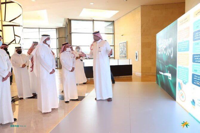 Saudi Arabia to localize 6 new professions, creating 40,000 jobs - bic